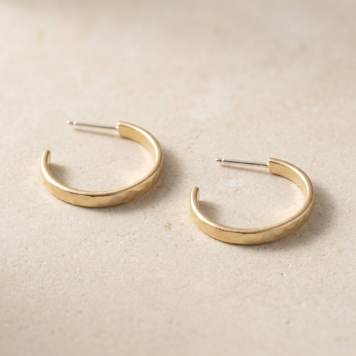 Gold Hoop Post Earrings 14K Gold-Filled Hammered Flat | Artisan | J+I